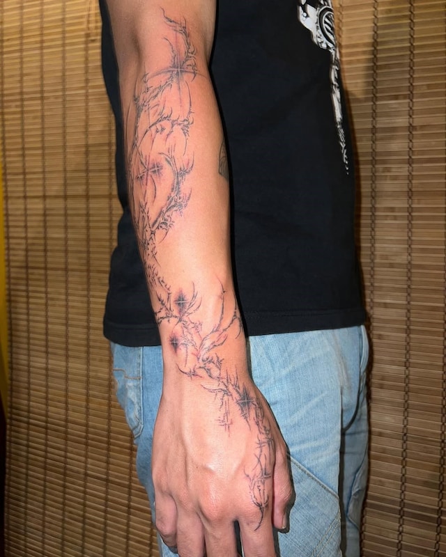 Cybersigil Designs by @byuki_ttt | Dazed