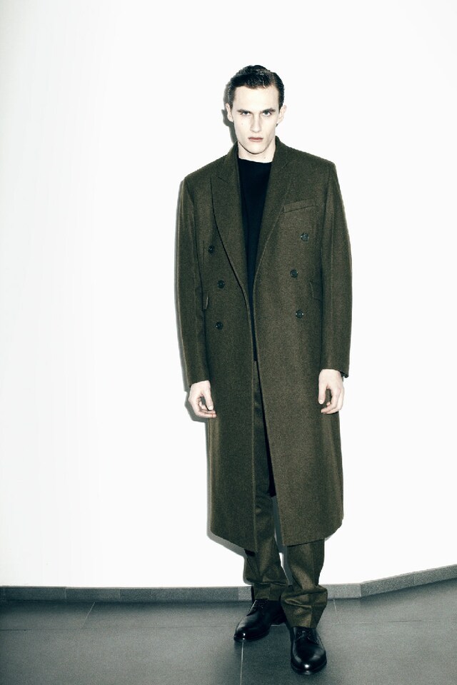 EXCLUSIVE: Yang Li Womenswear A/W12 | Dazed