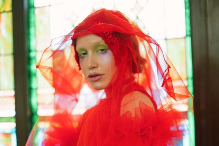 vōx is an otherworldly musician whose positive affirmations heal the ...