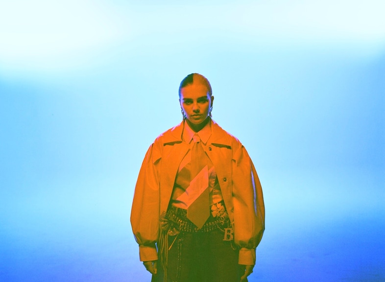 Issey Cross makes tantalising, technicolour pop music that has your ...