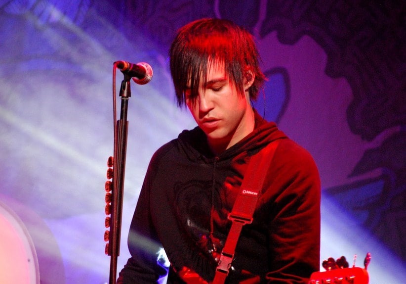 Meet the Twitter account publishing her emo diary from 2005 | Dazed