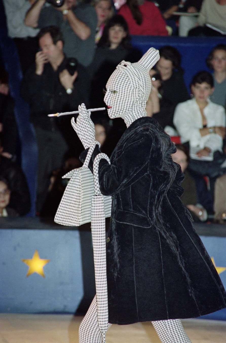 Bring out the gimp: tracing fashion’s obsession with squeaky bottoms ...