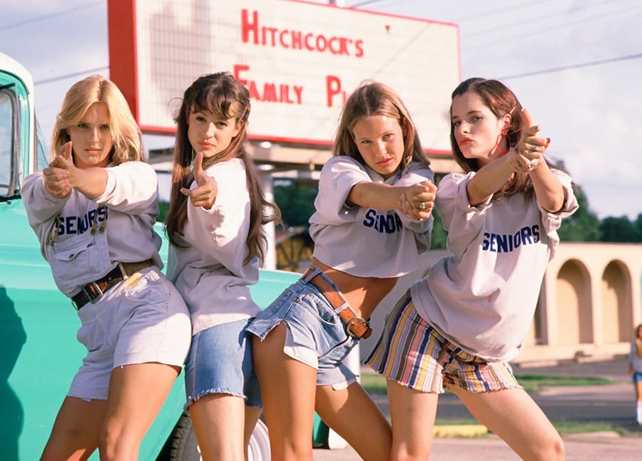Why the cool girl beauty of Dazed and Confused still resonates today ...