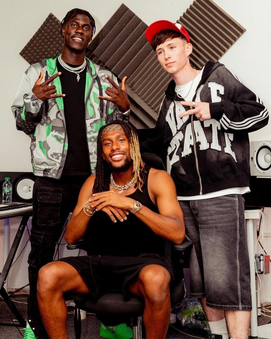 Footballer Fits: The online community celebrating the players’ wild ...