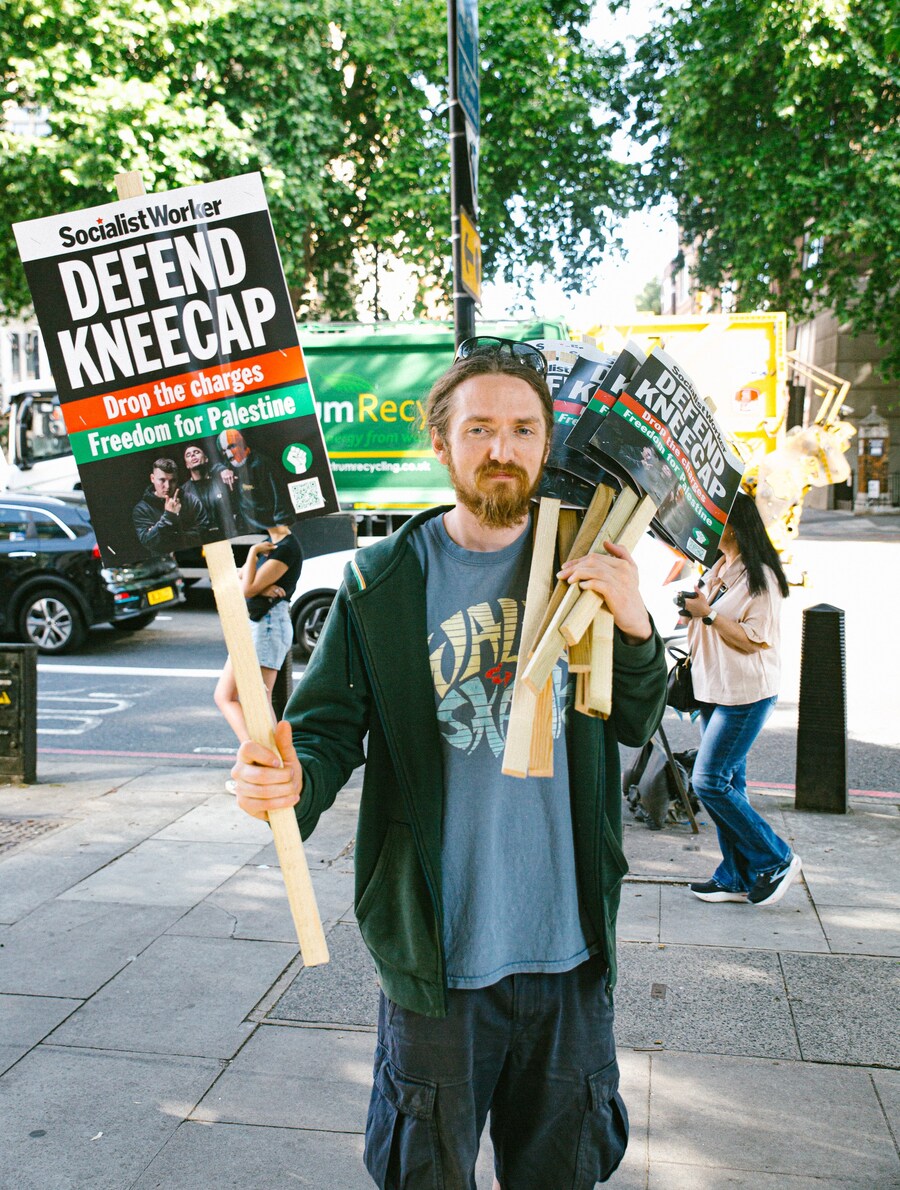 ’Free Mo Chara’: Photos from the Kneecap court demonstration | Dazed