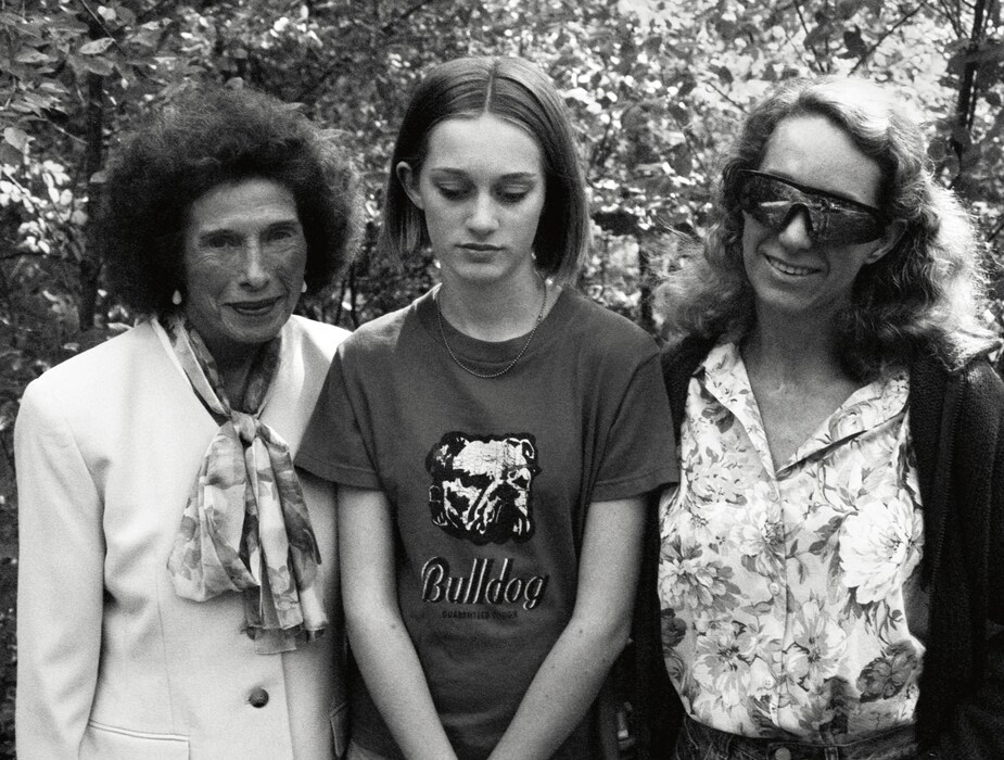 Tealia Ellis Ritter’s portraits track three decades of family life | Dazed