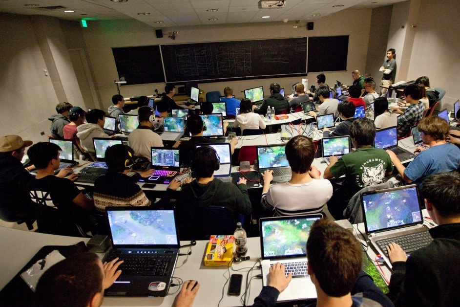Now you can get a uni scholarship for playing video games | Dazed